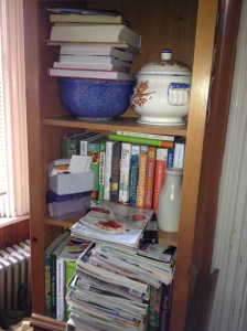 Books versus Magazines…What’s Your Preference? – Come Play In The Kitchen!